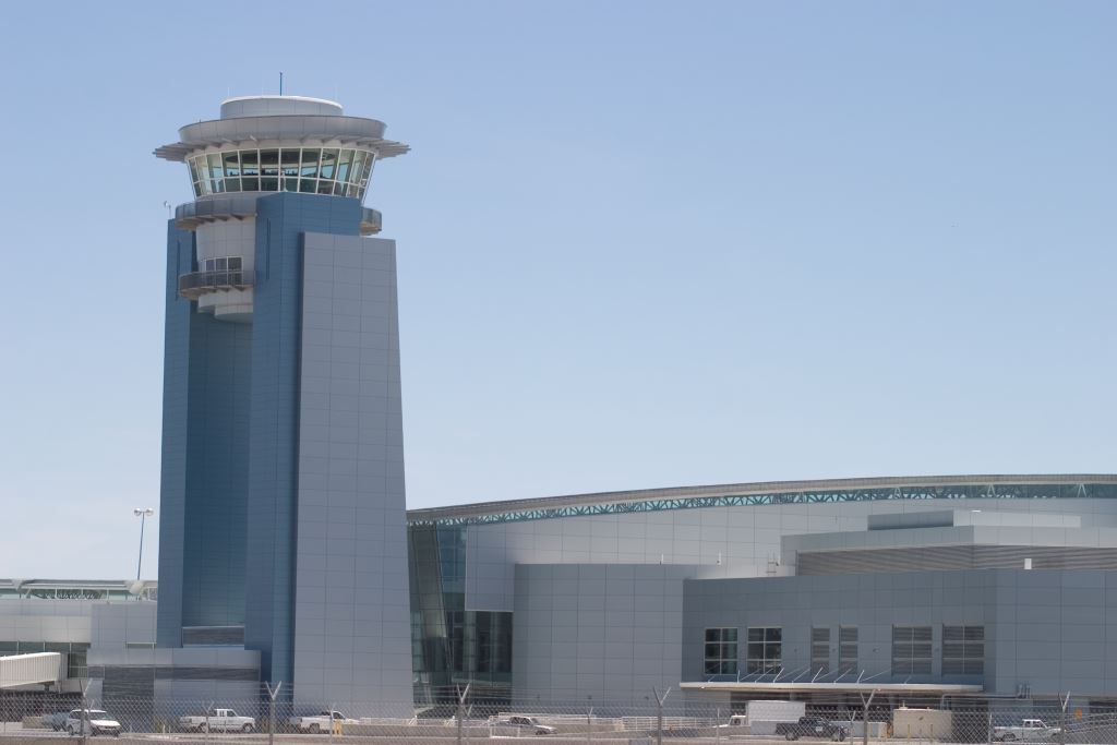 McCarran Airport Expansion Project - ALUCOBOND®